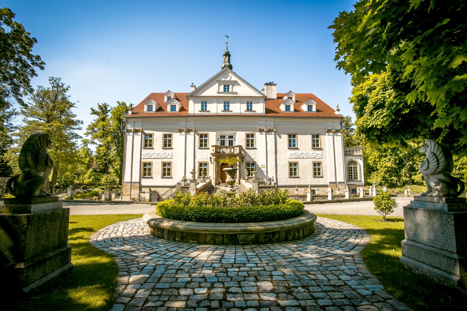 Pałac Ciachanowice – Ziemia Kamiennogórska